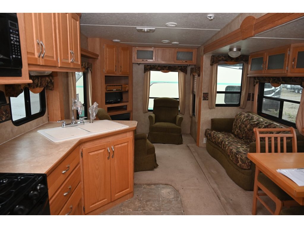 2007 Mako 29RLFW by Gulf Stream Coach | CountryCampingLeisureProducts1 ...