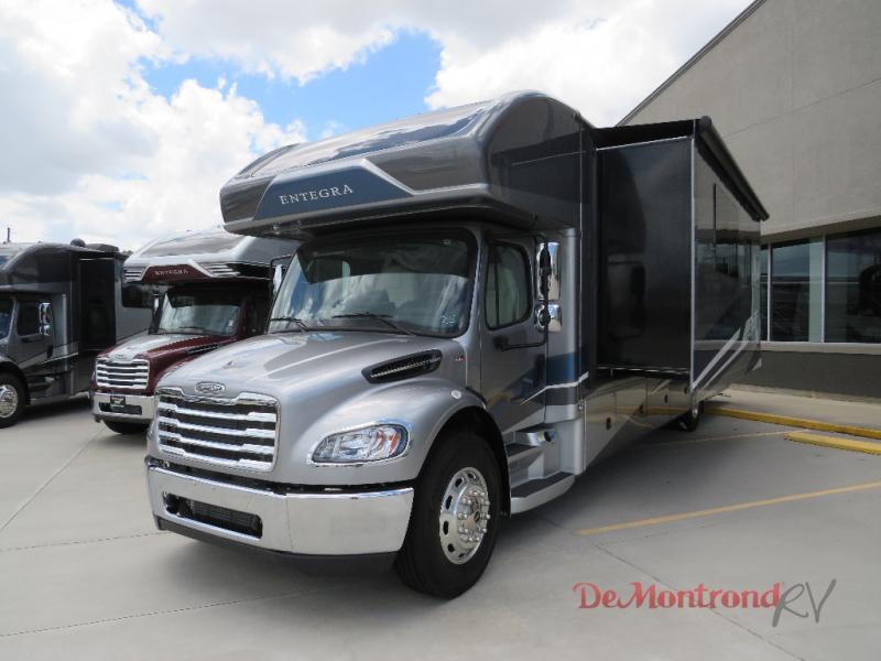 2025 Entegra ACCOLADE for sale in Spring, TX | New Entegra Sales